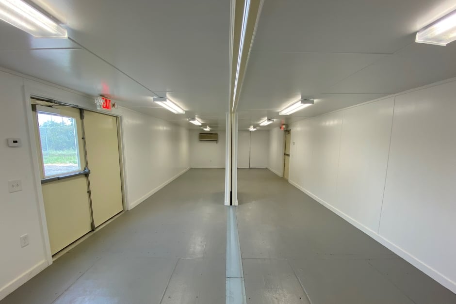 How Hy-Vee Utilizes Shipping Container Grocery Store S..... | Falcon Blog