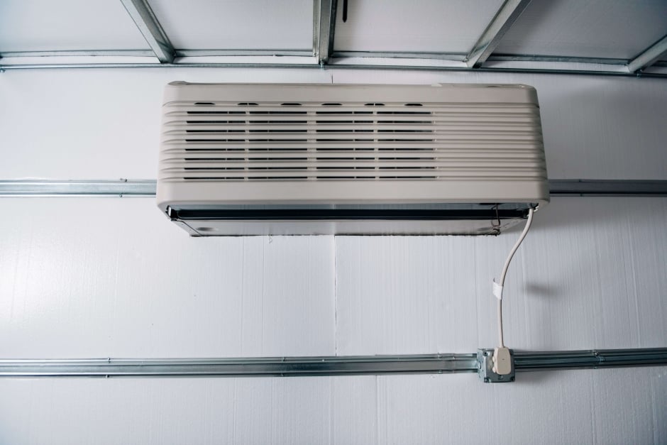 How to Add Air Conditioning to a Shipping Container.. | Falcon Blog